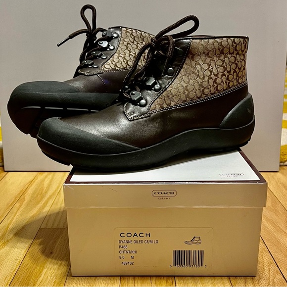Coach | Shoes | Vintage Coach Dyanne Oiled Ankle Lace Up Bootie P488 ...